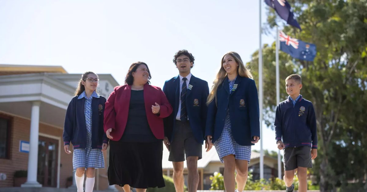 Principal's Scholarship | Gilson College