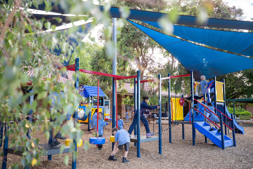 About Us | Henderson College